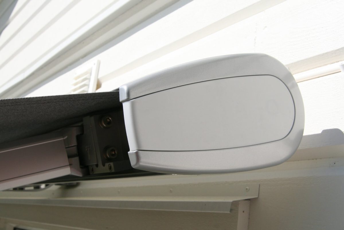 Folding Arm Awnings Wollongong Shellharbour - Warrigal Blinds